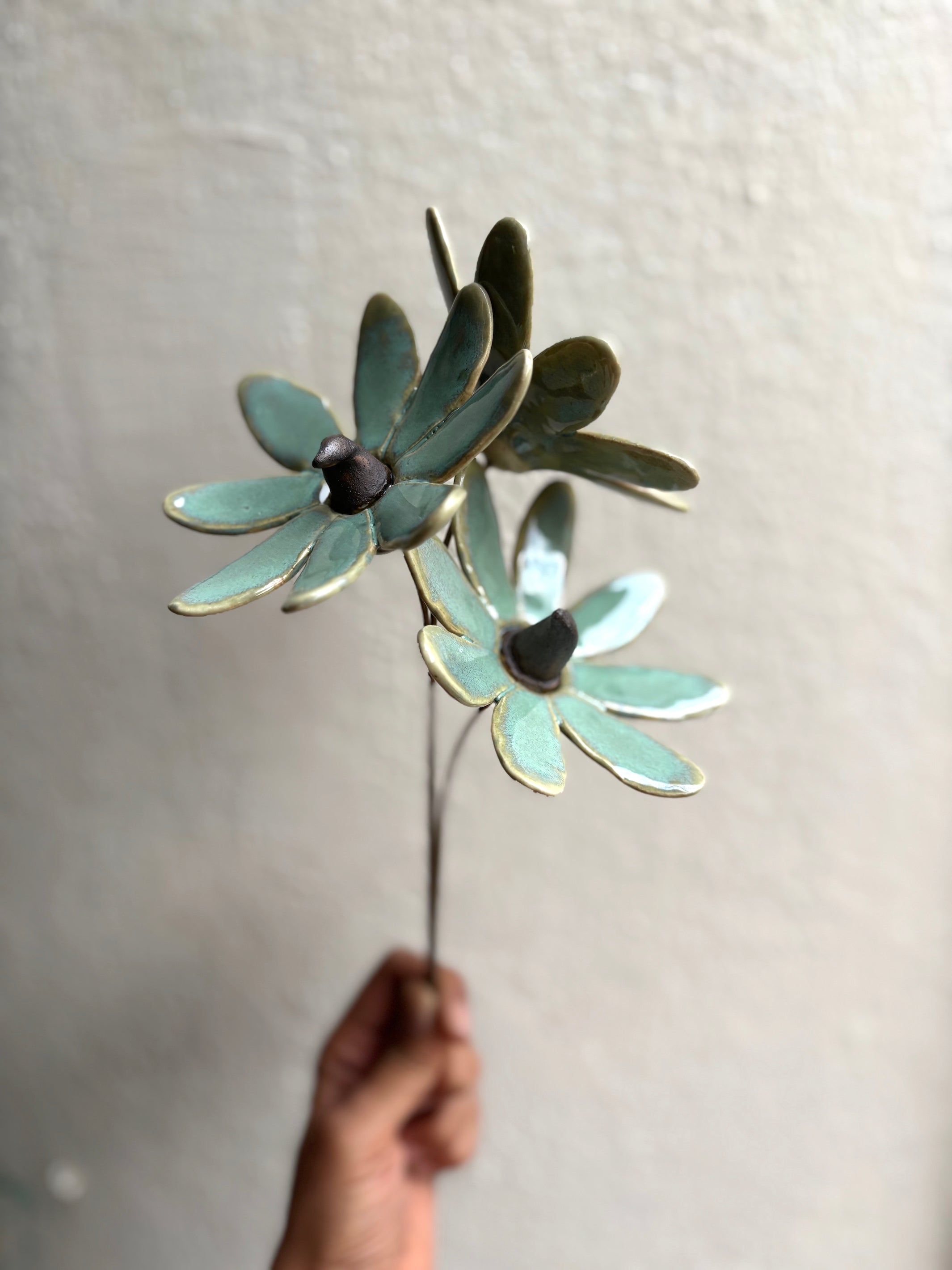 Ceramic Flower Stems | Sun Sprite - Glowing Green